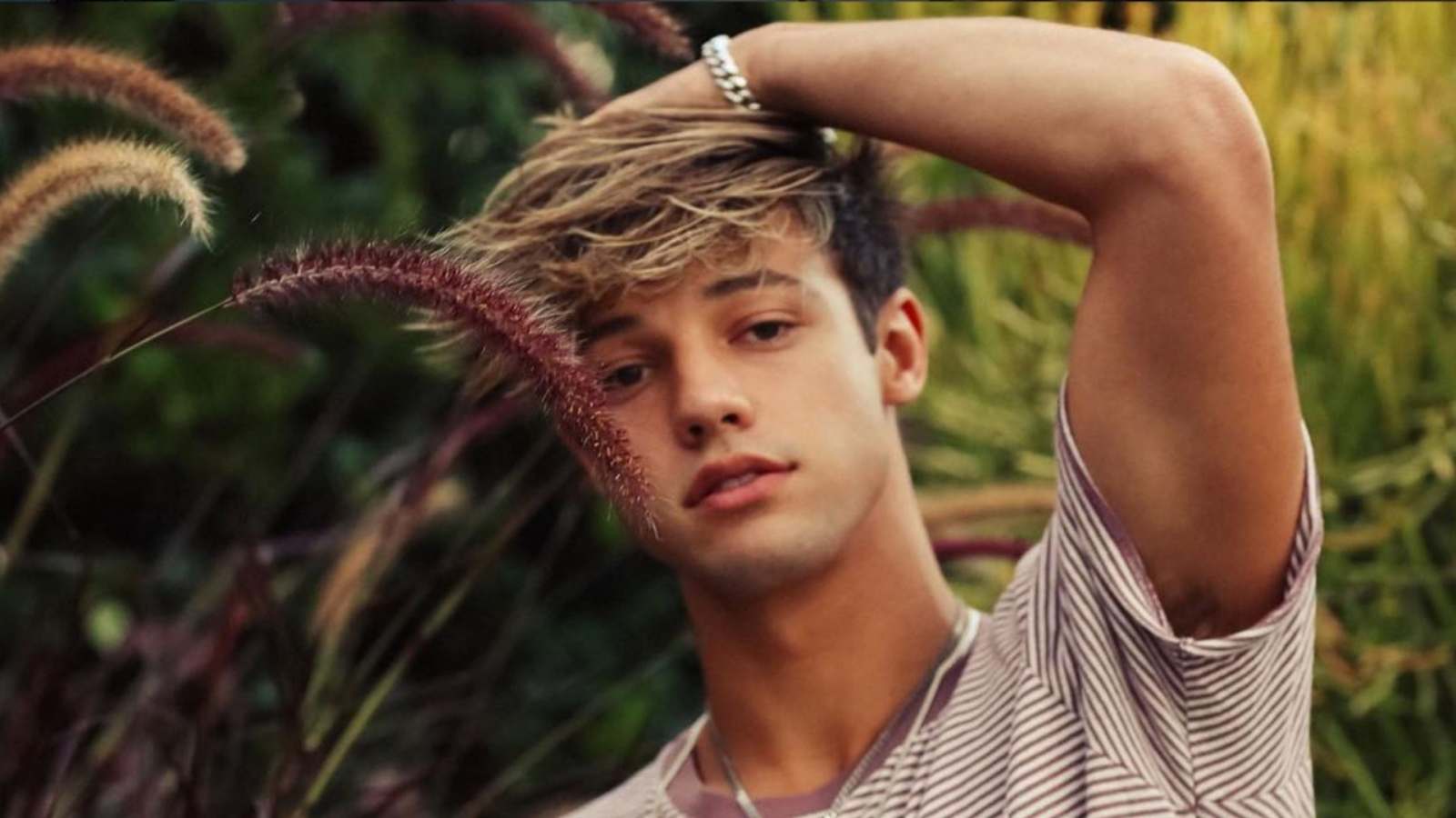Cameron Dallas Dating History: List Of Girlfriends